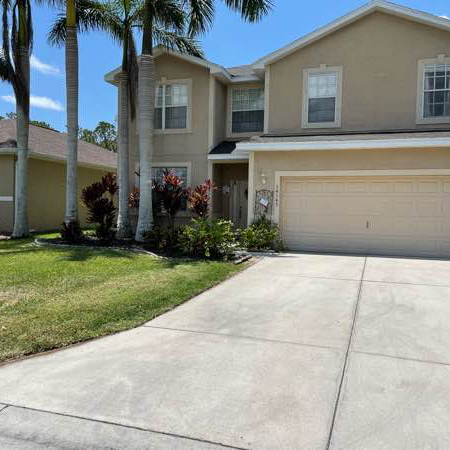 Design By Baez Lawn Care Services in Cape Coral, FL