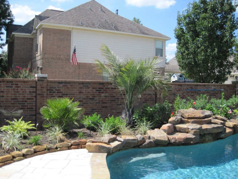 Fsl Landscaping Lawn Care Services in Humble, TX