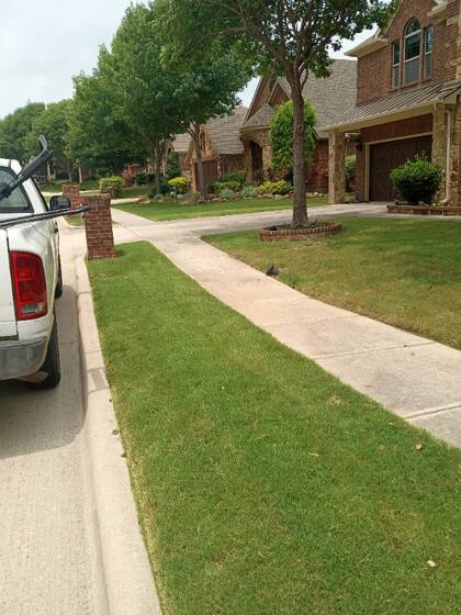 @Texas Plus Lawns Lawn Care Services in Dallas, TX