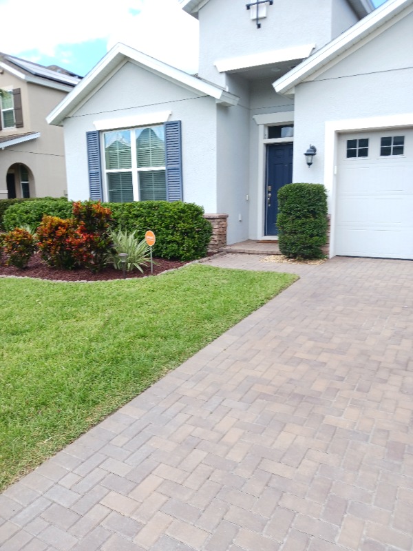 Marvel Scapes Lawn Care Services in Orlando, FL